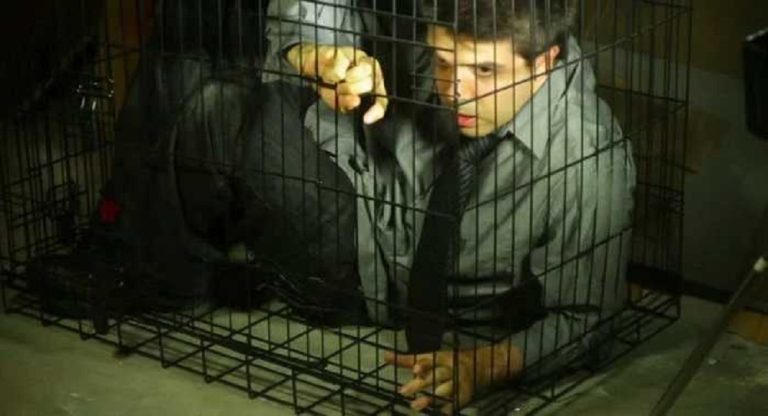 Moral Story ‣ The Man Who Was Put in a Cage | Satibal